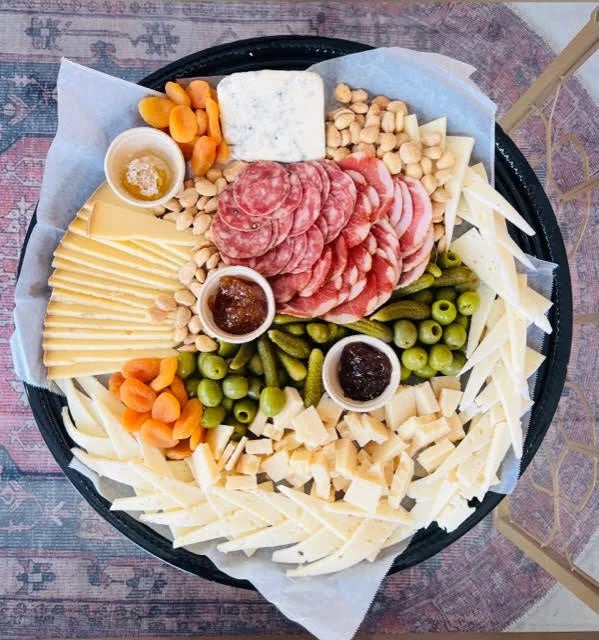 18" Event Tray - Cheese & Charcuterie Platter | Le Charcuterie Bar